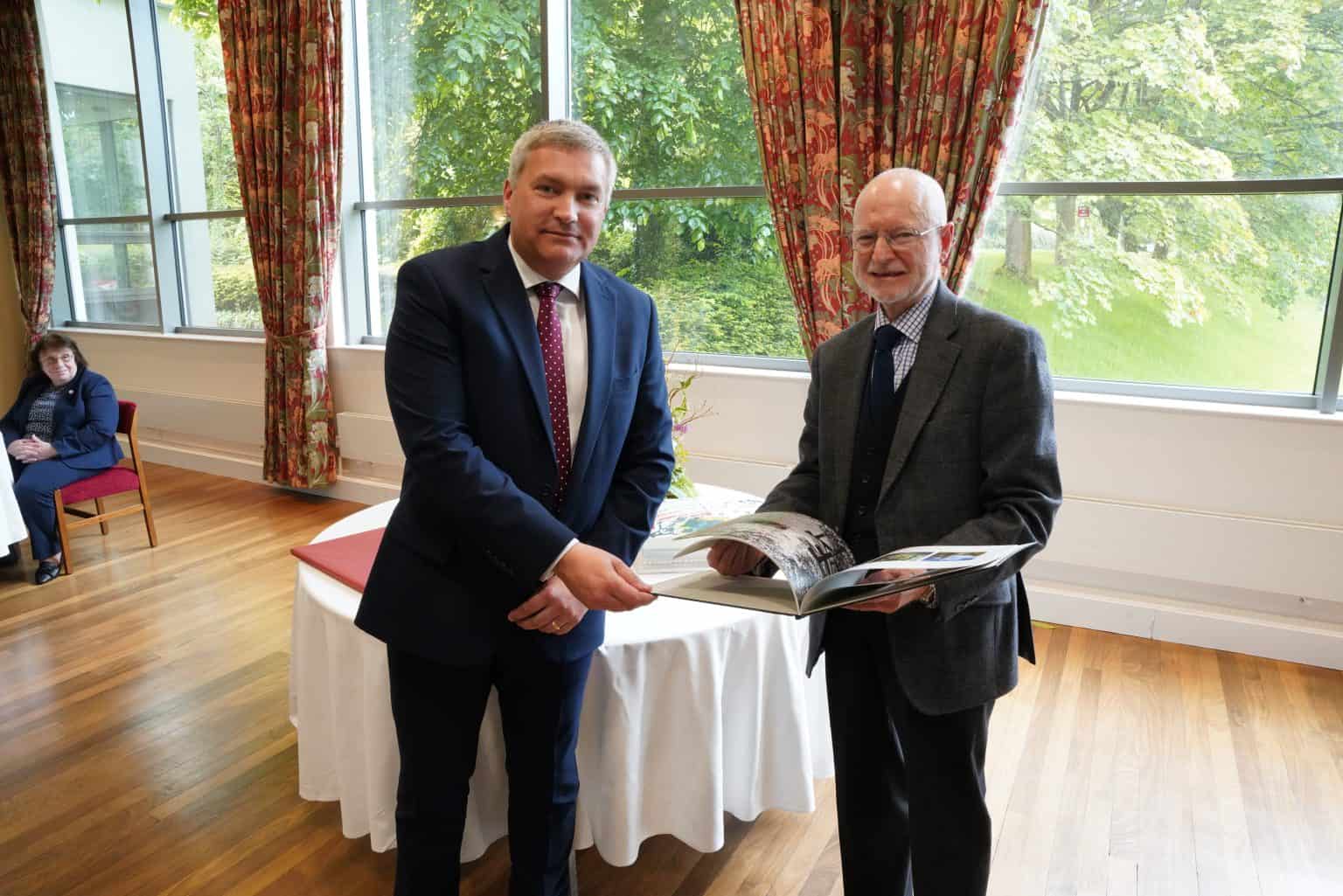 College Bids Farewell to Professor Sir Desmond Rea - Stranmillis ...